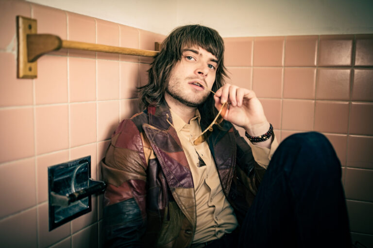 Nachholtermin: Neal Francis — HÄKKEN